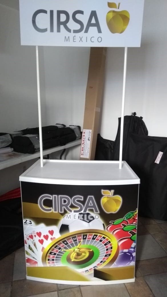 Mesas Demostradoras – Stands en venta y renta.